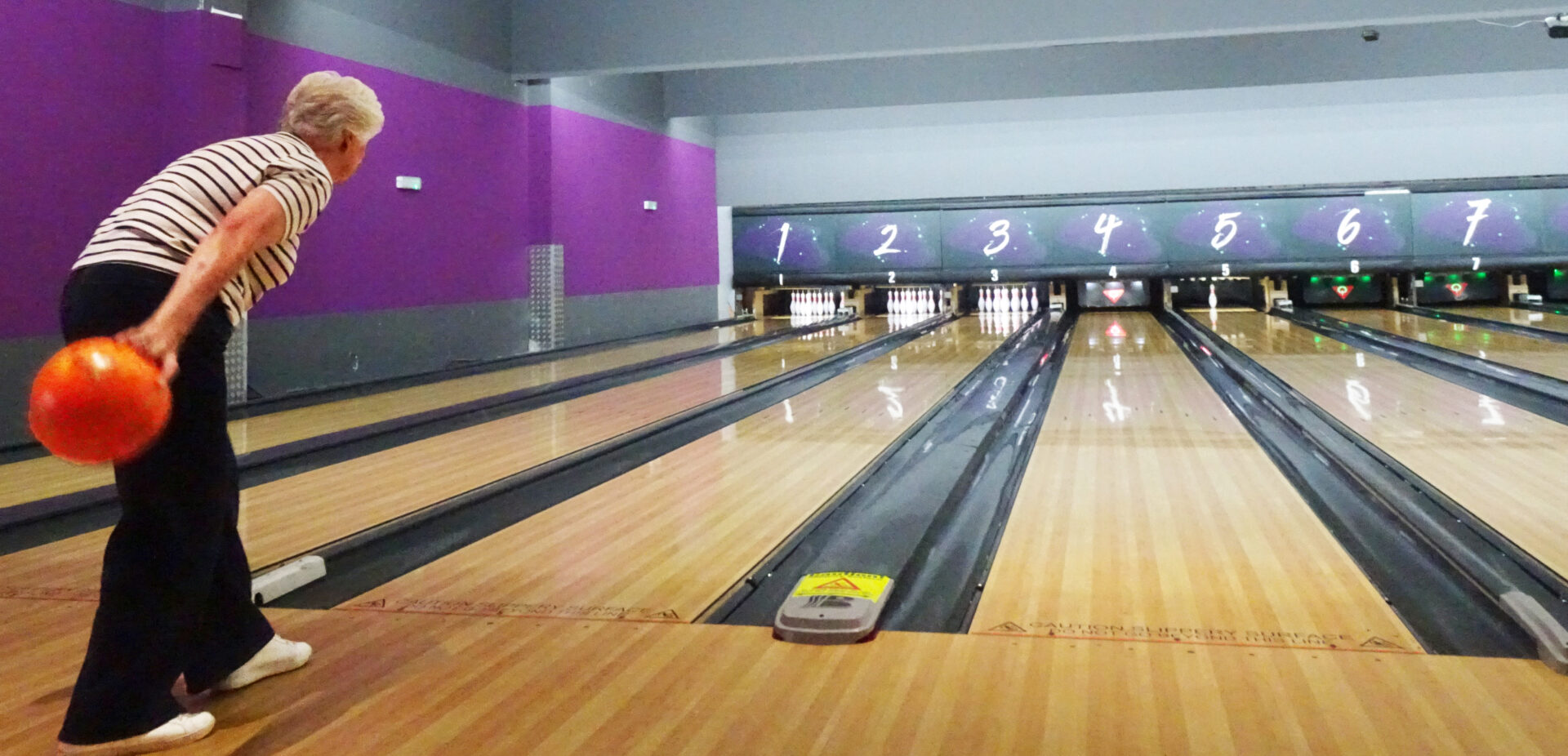 TEN PIN BOWLING - Eastbourne & Wealden